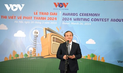 THE VOICE OF VIETNAM - VOV World