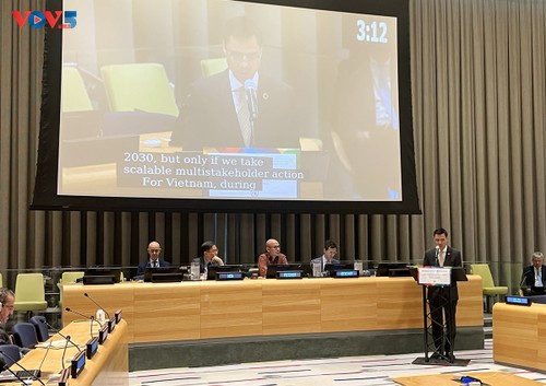 Vietnam proposes measures to accelerate SDG implementation