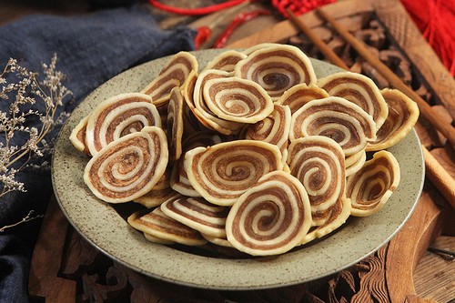 Vietnamese Pig’s Ear cookies