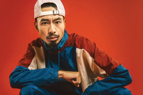 Musisi, Rapper Den Vau