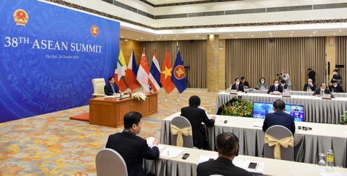 ASEAN Summits end, Vietnam confirms its responsible contribution