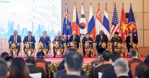 Cambodia champions multilateral defense cooperation at ASEAN meeting
