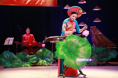 Dan Bau – Das einzigartige traditionelle Musikinstrument Vietnams