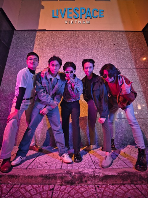 Đêm nhạc LiveSpace 3 - Phách Ca, Bột màu Khoai tây Cà rốt và Lope Dope