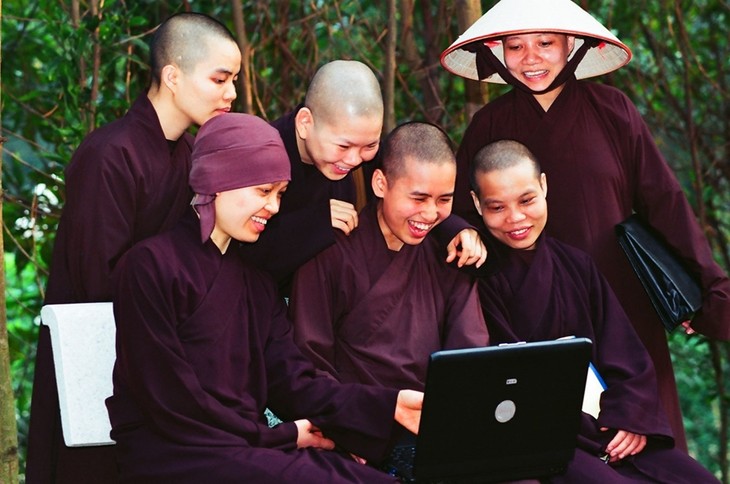Vietnamese Buddhism integrates with everyday life and supports national ...